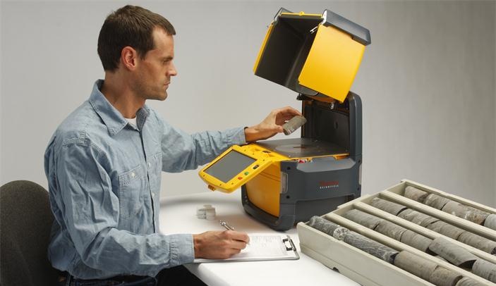 Niton FXL 便携式XRF分析仪 - 亿虔环保科技（上海）有限公司